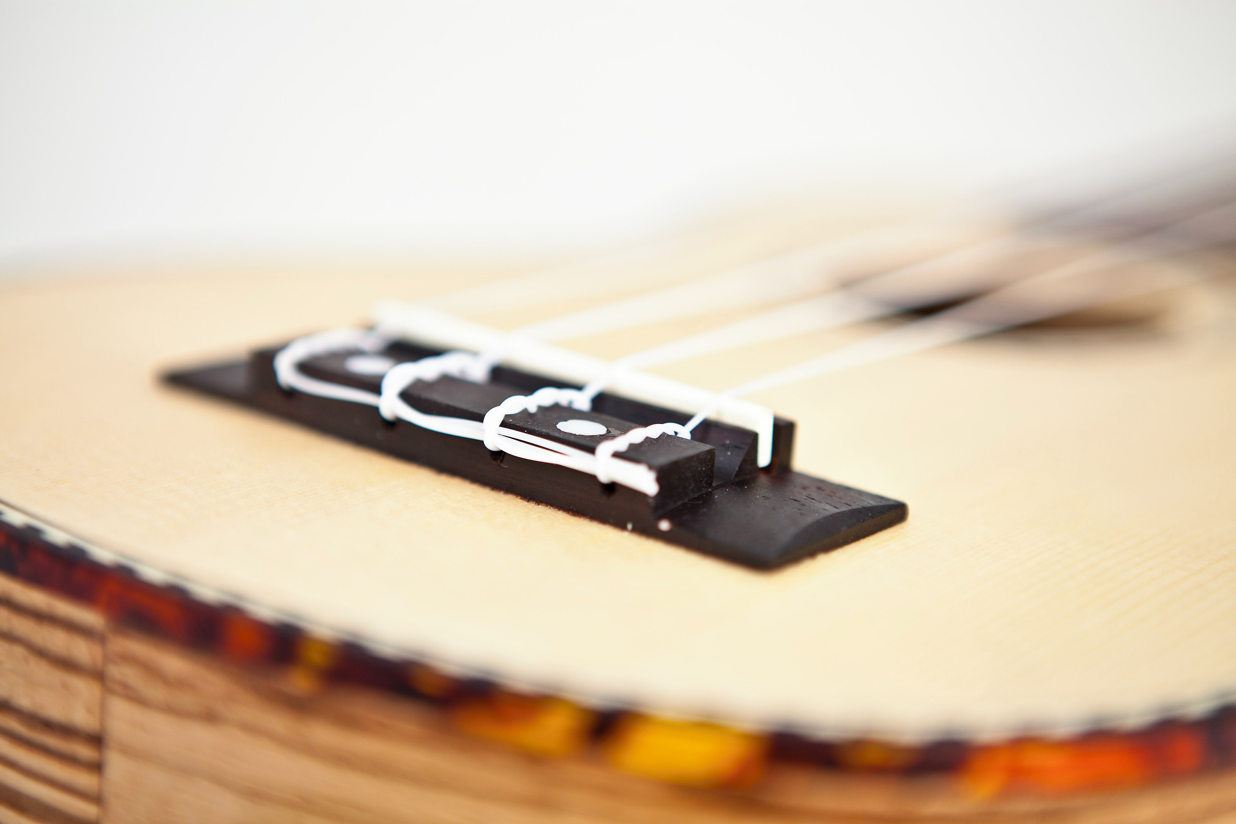 RENO RU210E UKULELE W/ EQ